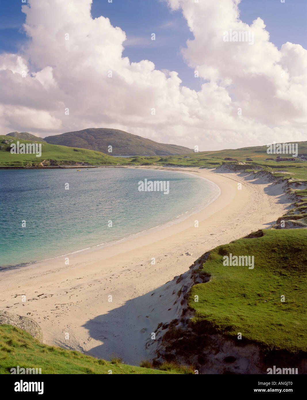 Vatersay bay beach hebrides hi-res stock photography and images - Alamy