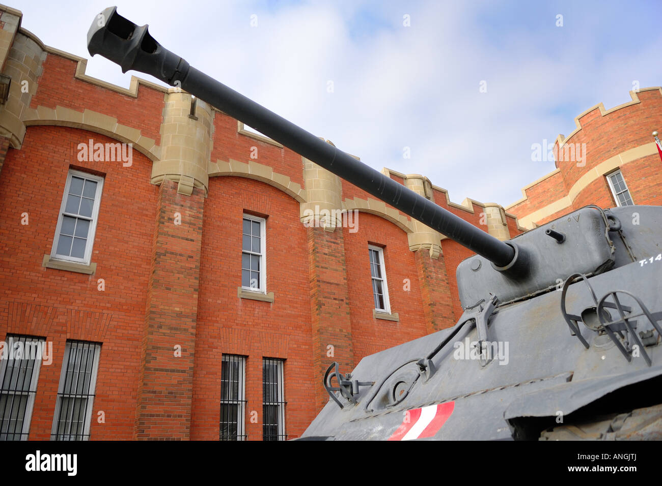 military tank infront of a castle Stock Photo - Alamy