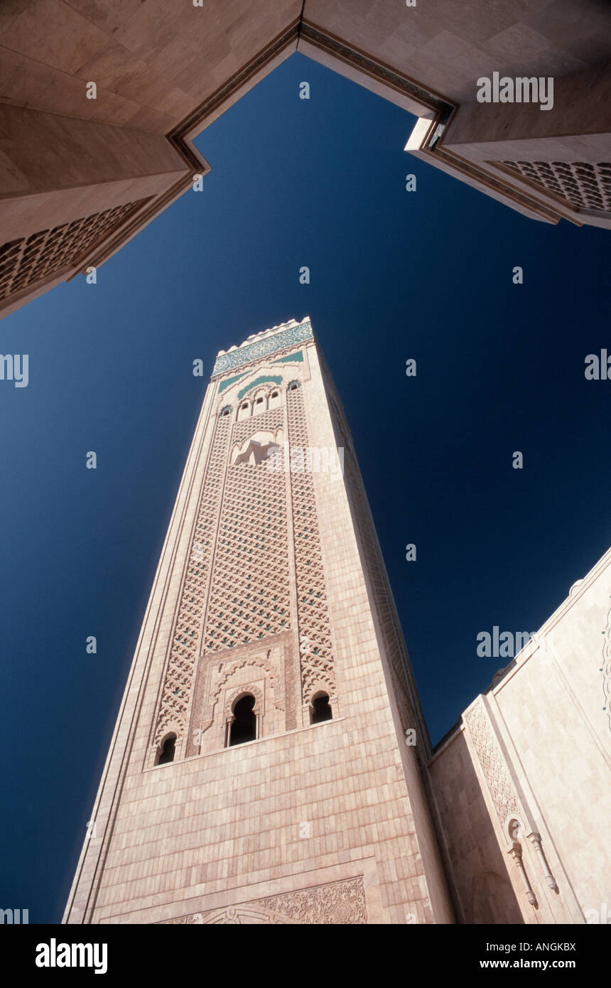 Worlds largest mosque hi-res stock photography and images - Alamy