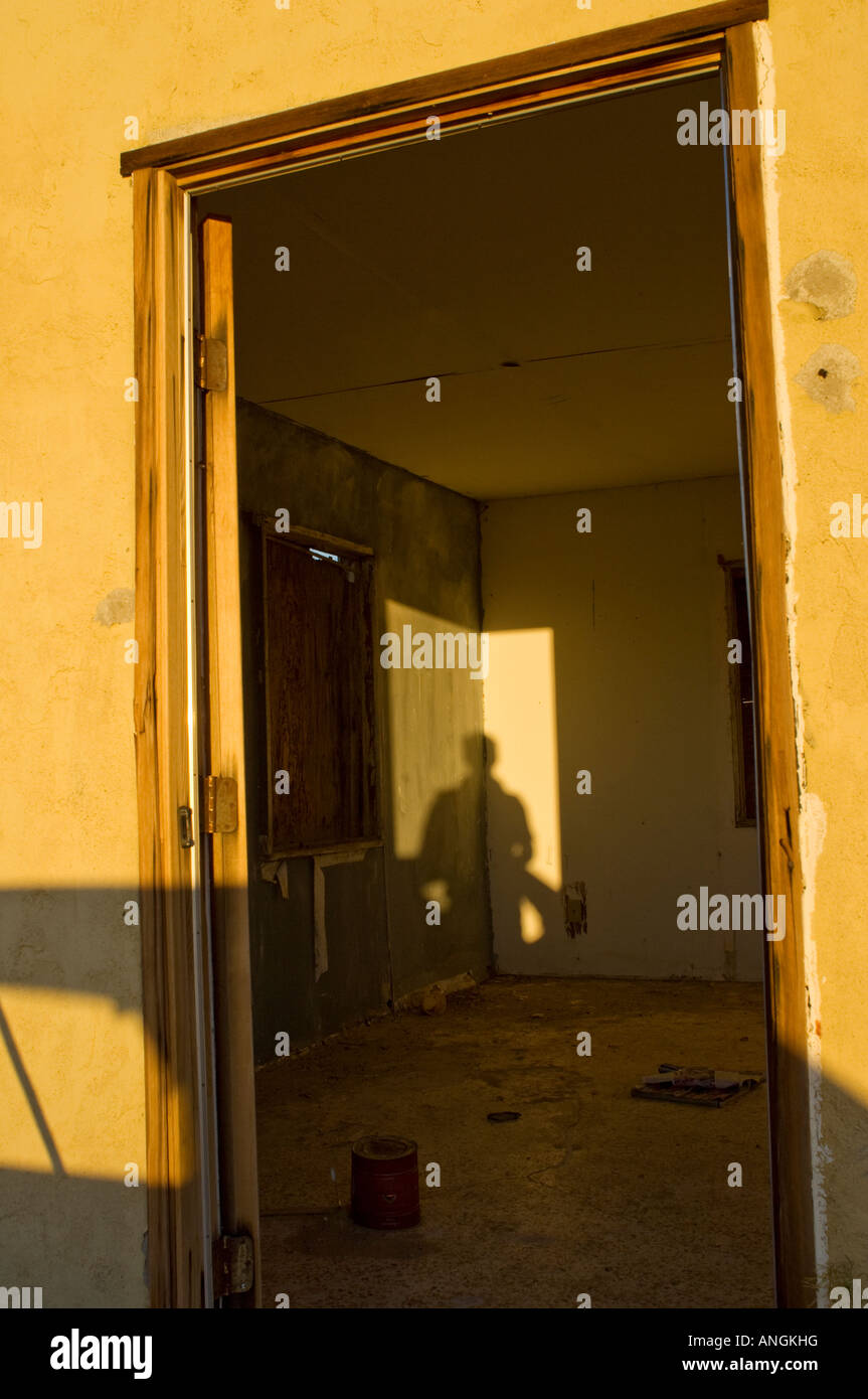 Looking through trash dump hi-res stock photography and images - Alamy