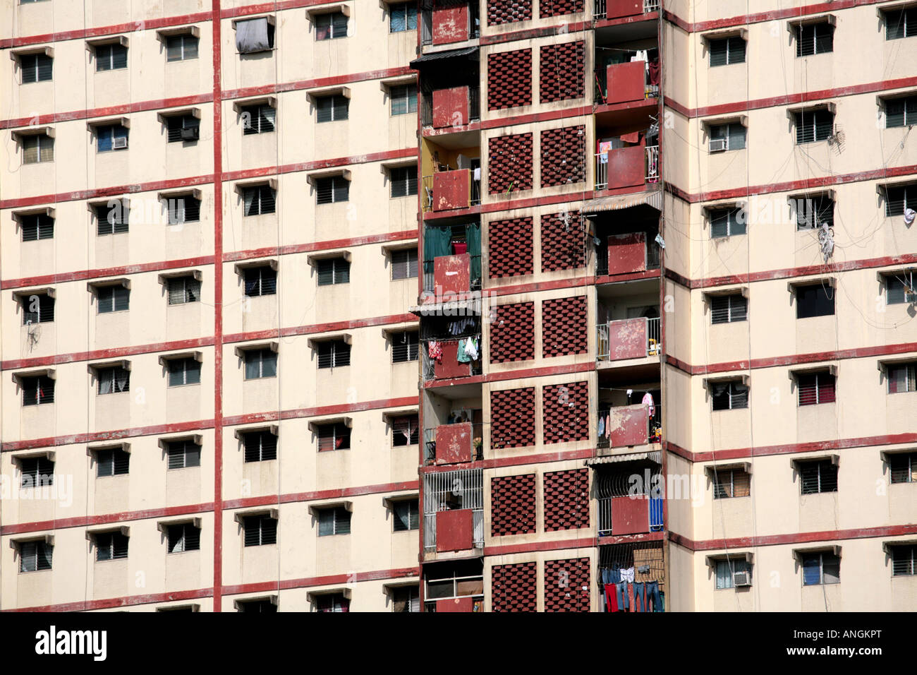 Low income building in Panama City in Central America Stock Photo - Alamy
