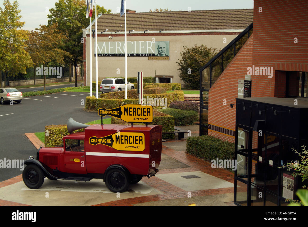 Mercier france hi-res stock photography and images - Alamy