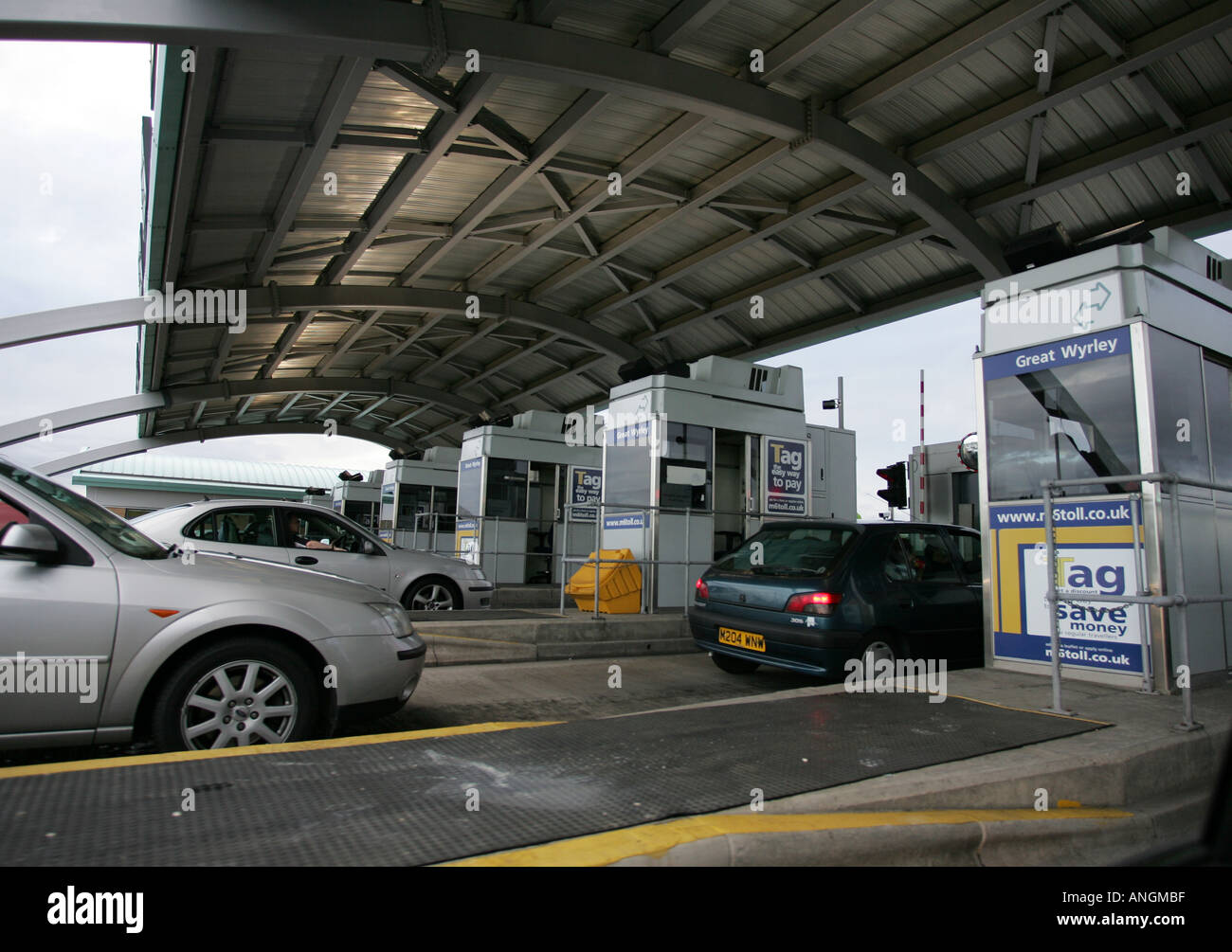 M6 toll booth hi-res stock photography and images - Alamy