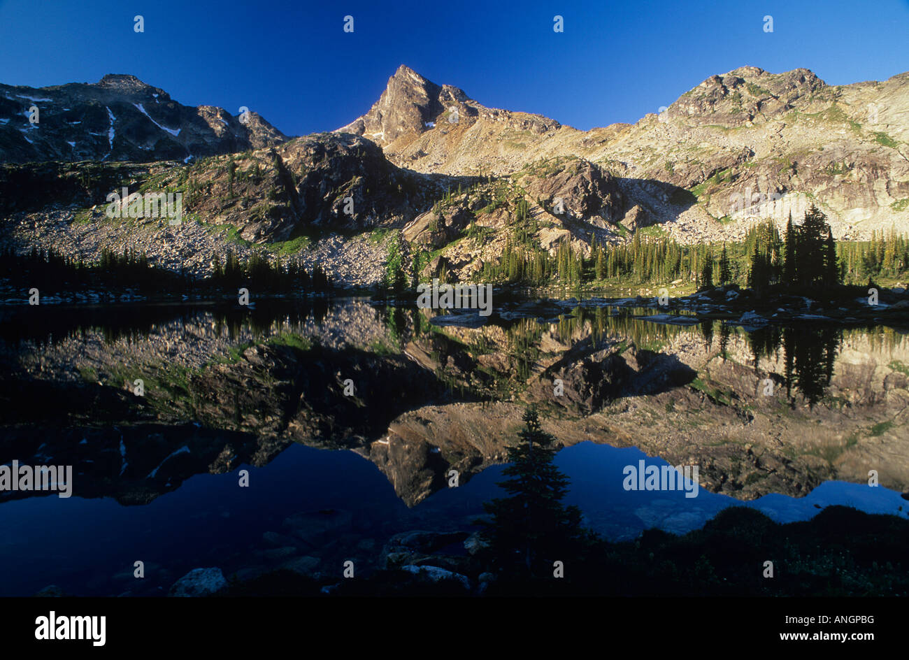 Gwillim Lakes, Valhalla Provincial Park, British Columbia, Canada Stock ...