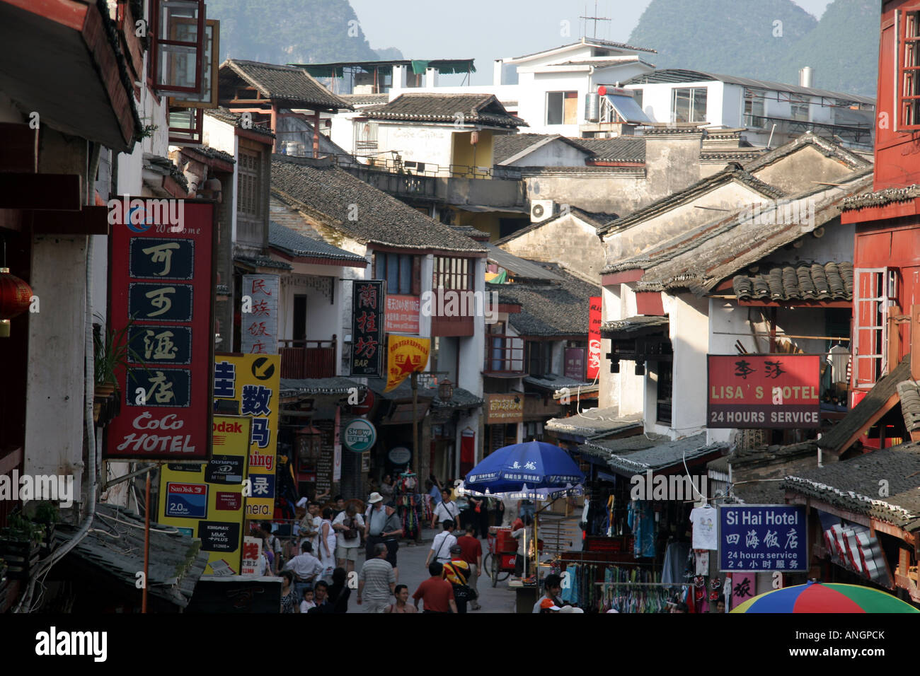 Rooftops and buildings in Yangshuo street China Stock Photo - Alamy