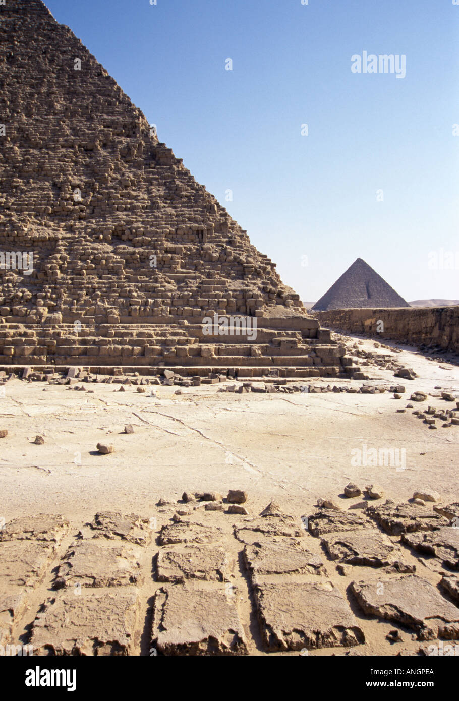 Menkaura hi-res stock photography and images - Alamy