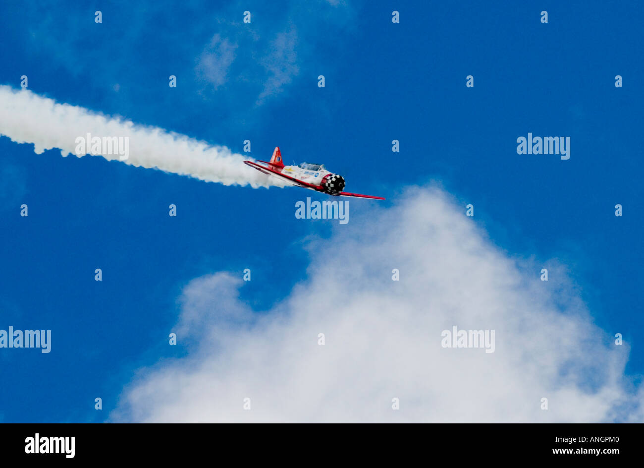 Vintage Airplane Diving Stock Photo - Alamy
