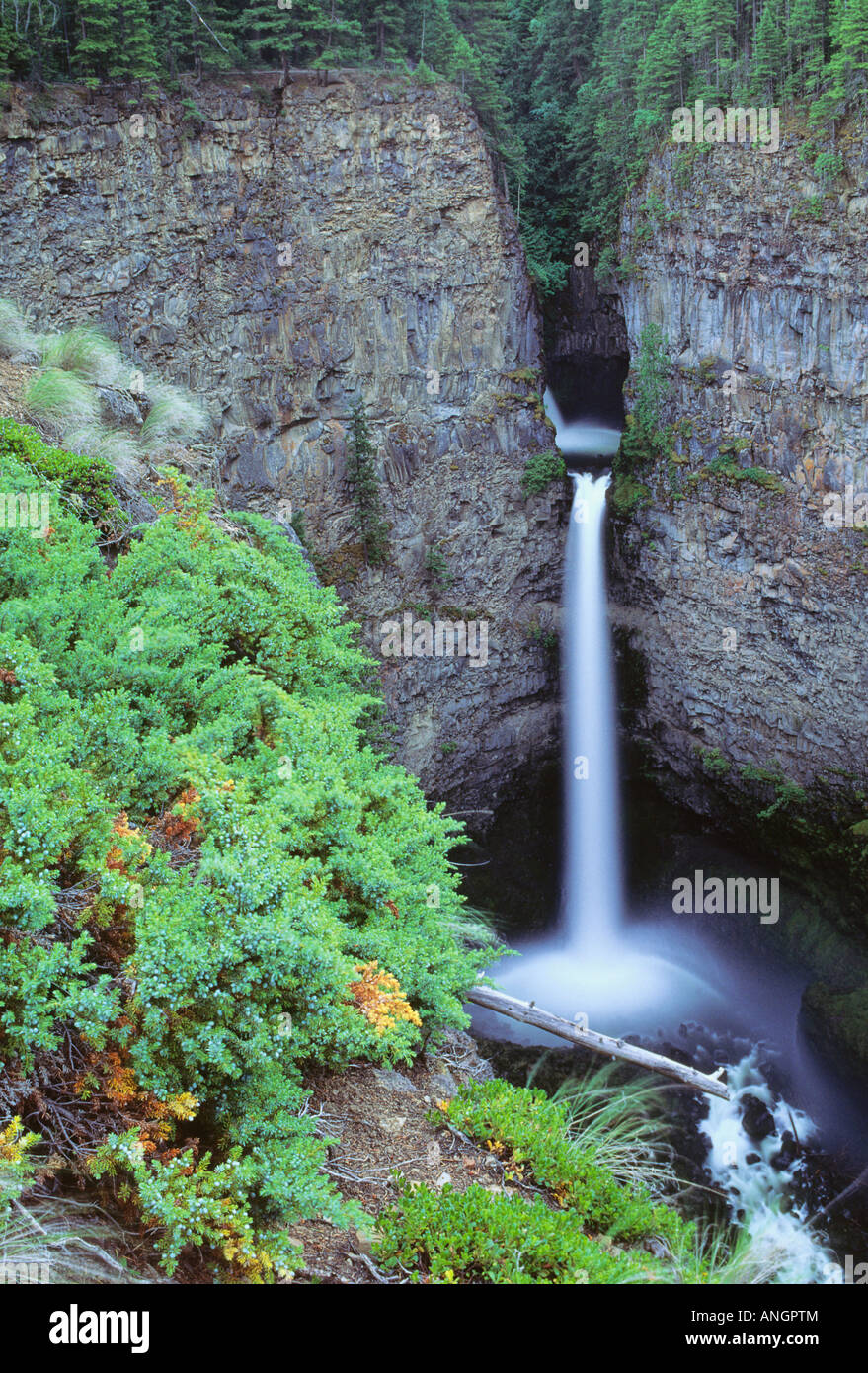 Spahats Falls at Spahats Falls Provincial Park, British Columbia ...