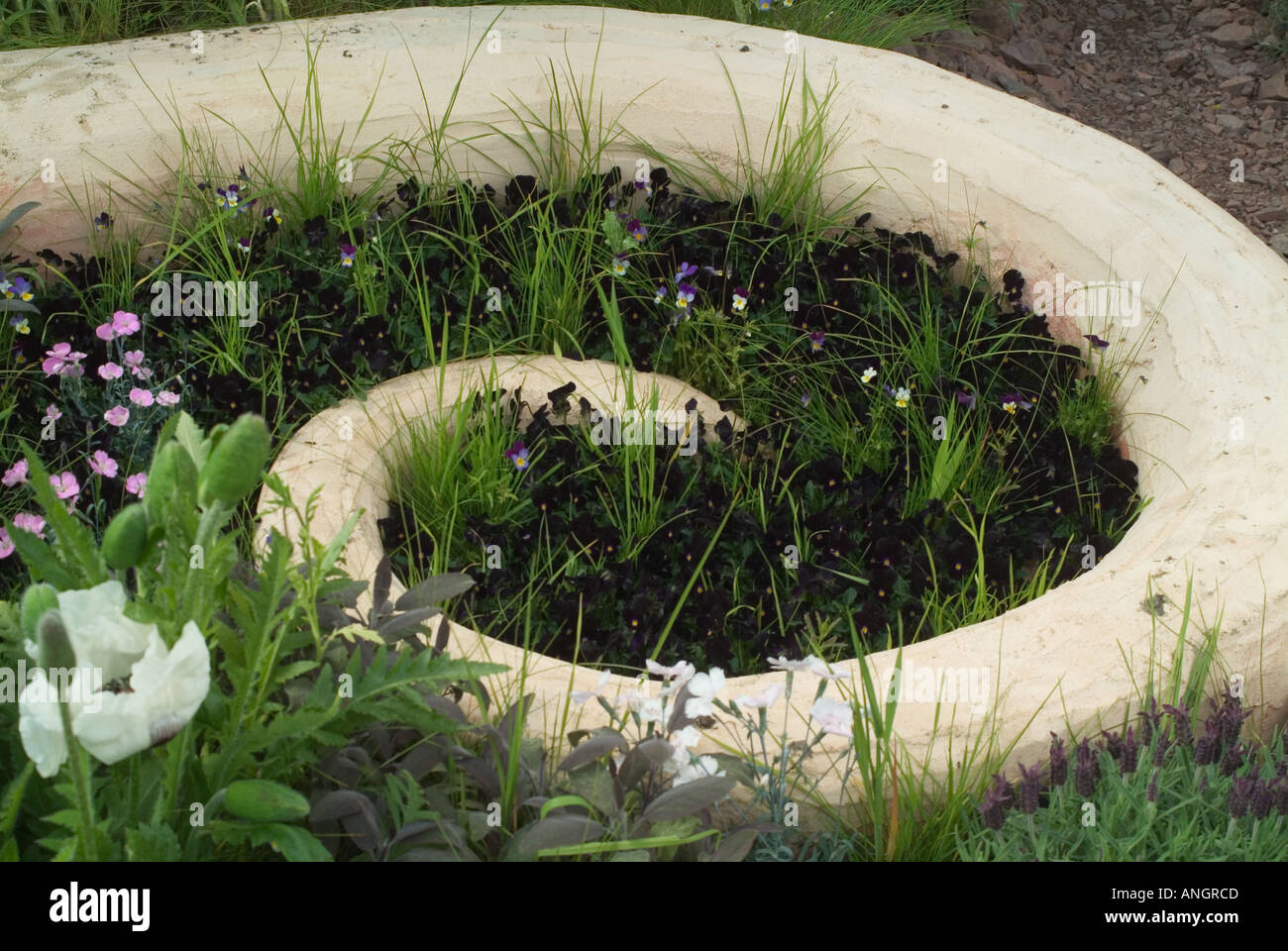 The 4head Garden at Chelsea Flower Show 2005 designed by Marney Hall A ...