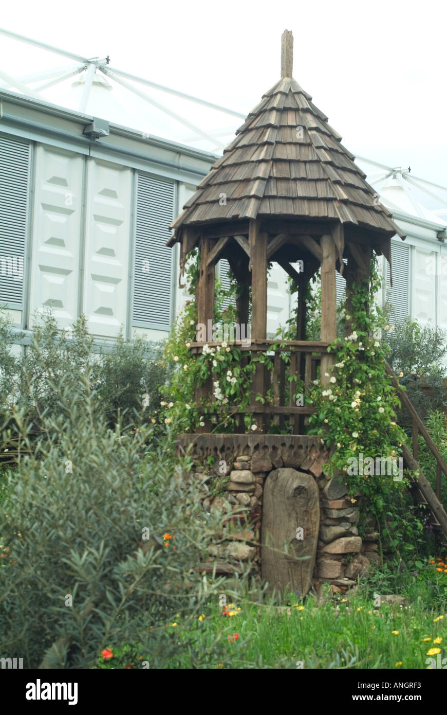 The colourful planting on the Fetzer Wine Garden at Chelsea Flower Show ...