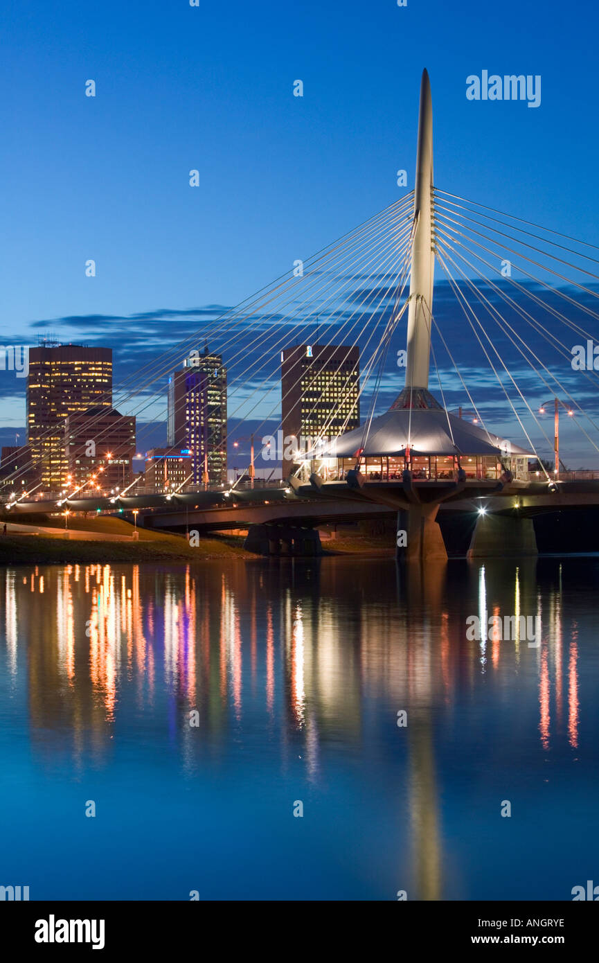 Esplanade Riel Pedestrian Bridge, Winnipeg, Manitoba, Canada Stock ...