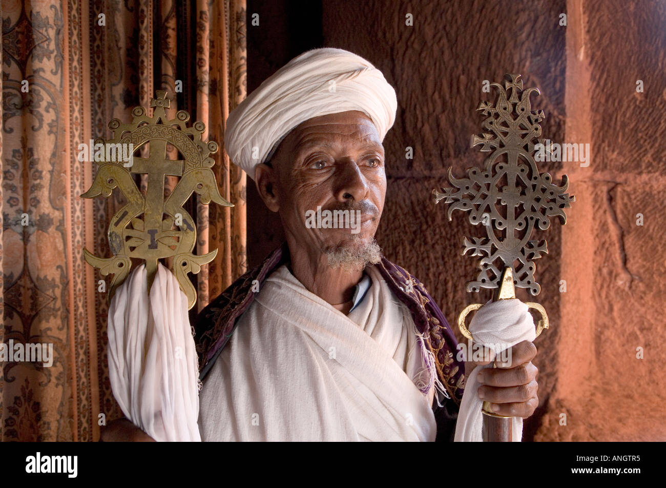 Church Priest holding a Lalibela Cross, Lalibela, Ethiopia Stock Photo ...