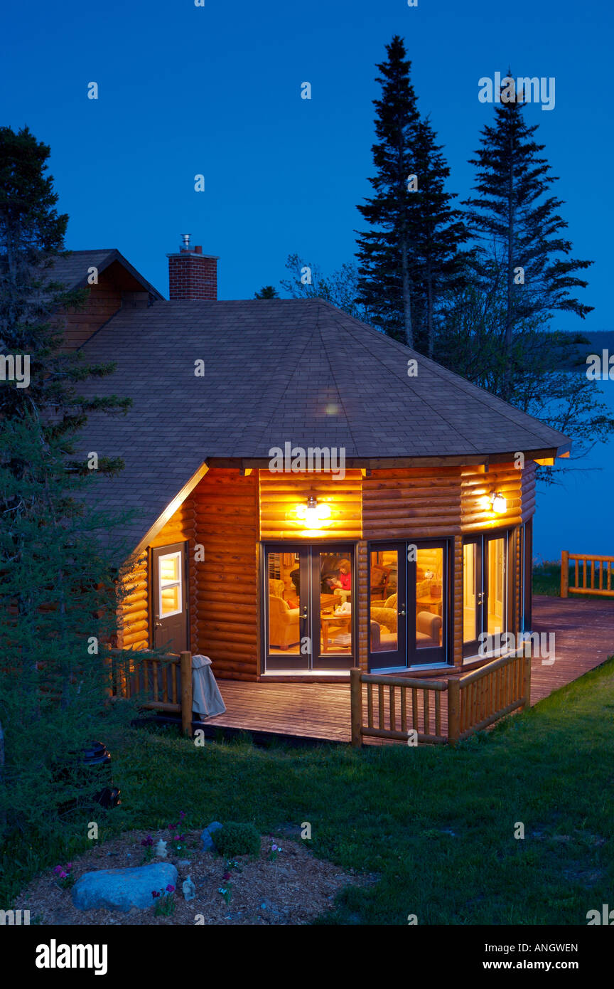 Newfoundland tuckamore tree hi-res stock photography and images - Alamy