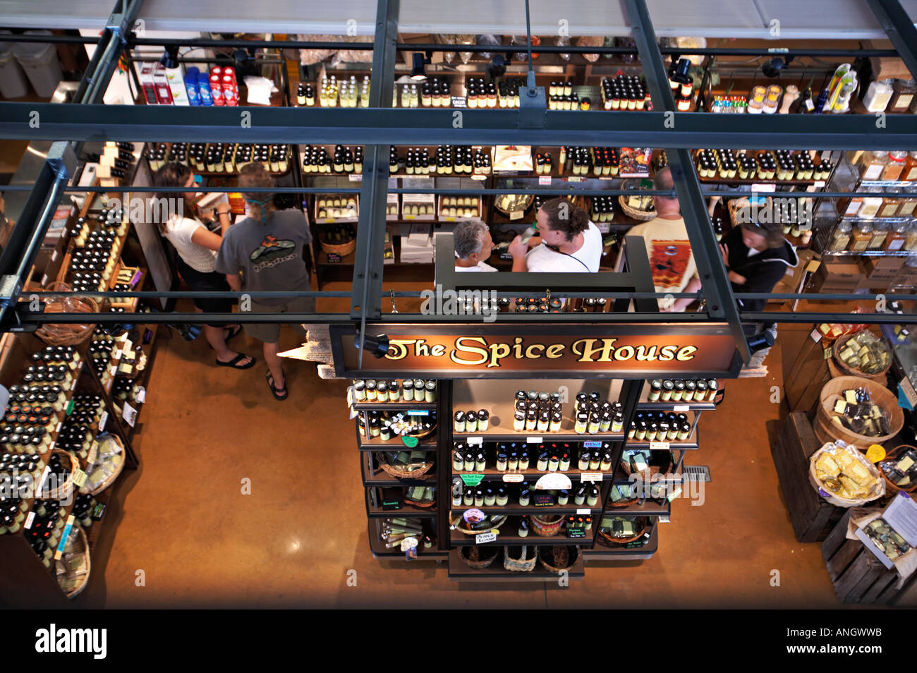WISCONSIN Milwaukee Customers in the Spice House booth at Milwaukee ...