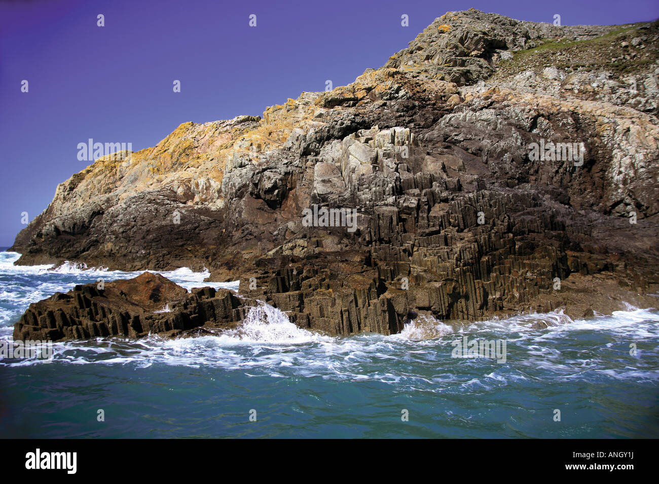 Corner pillars hi-res stock photography and images - Alamy