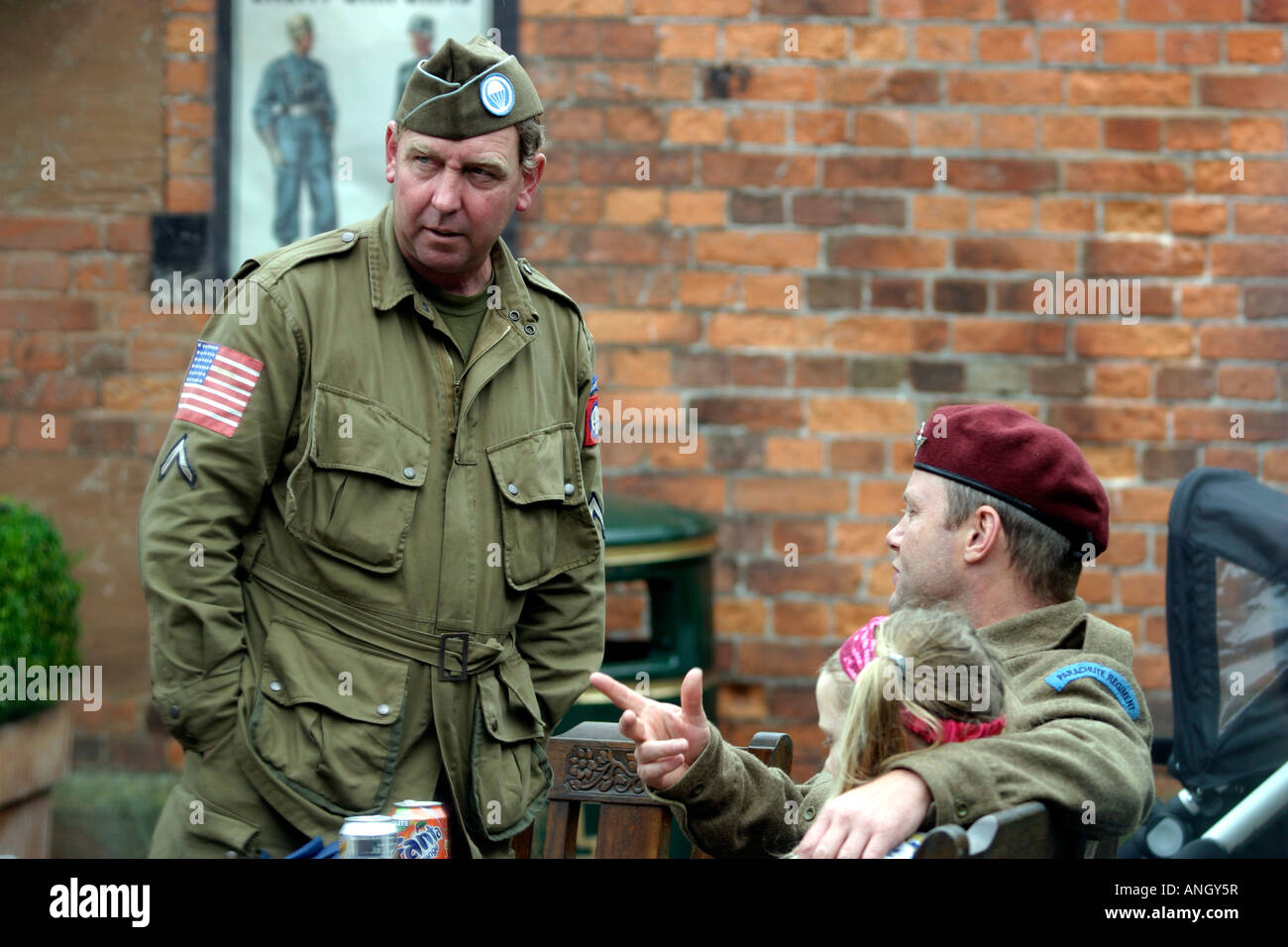Us airborne wwii hi-res stock photography and images - Alamy