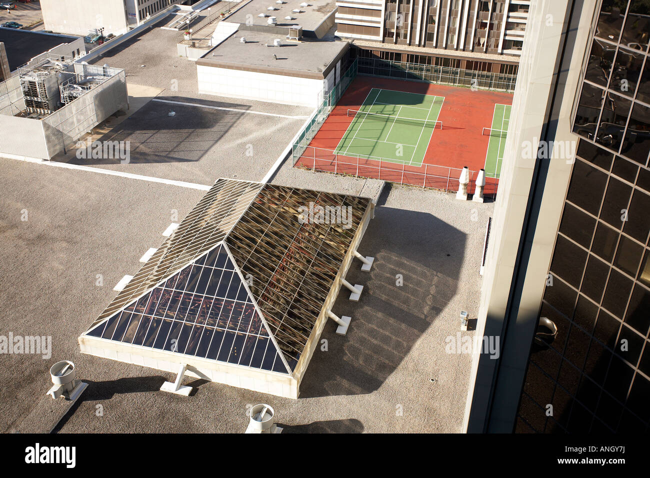 Rooftop tennis court hi-res stock photography and images - Alamy