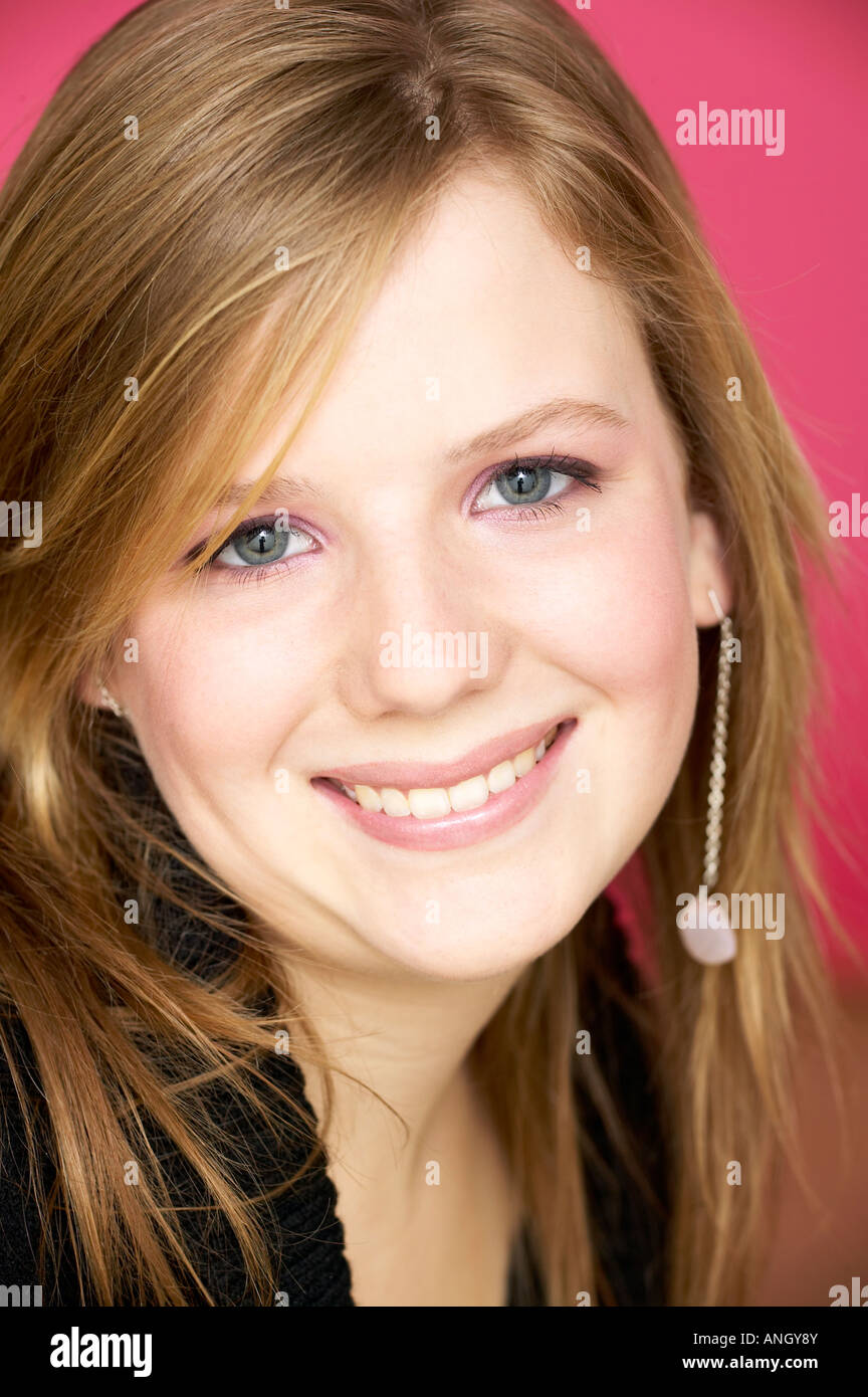 18 year old woman hi-res stock photography and images - Alamy