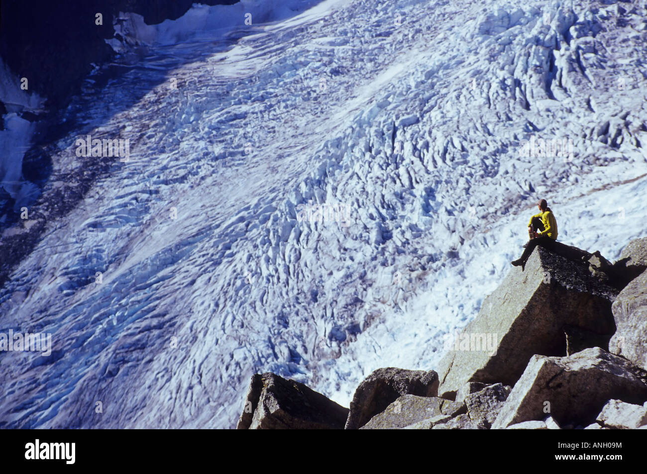 Rock climbing bugaboos british columbia hi-res stock photography and ...