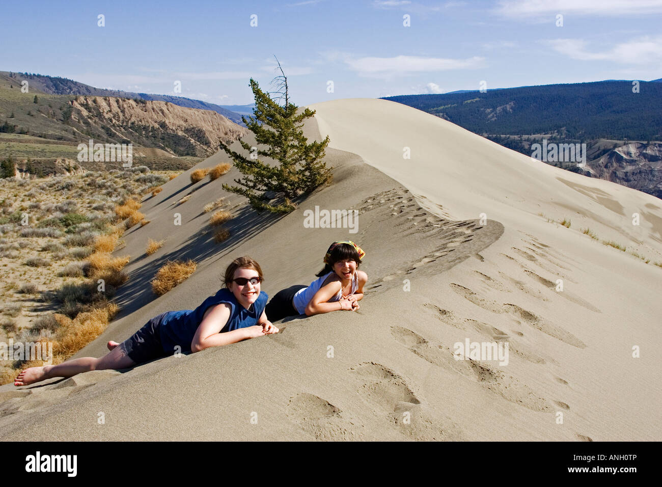 Children playing sand canyons hi-res stock photography and images - Alamy