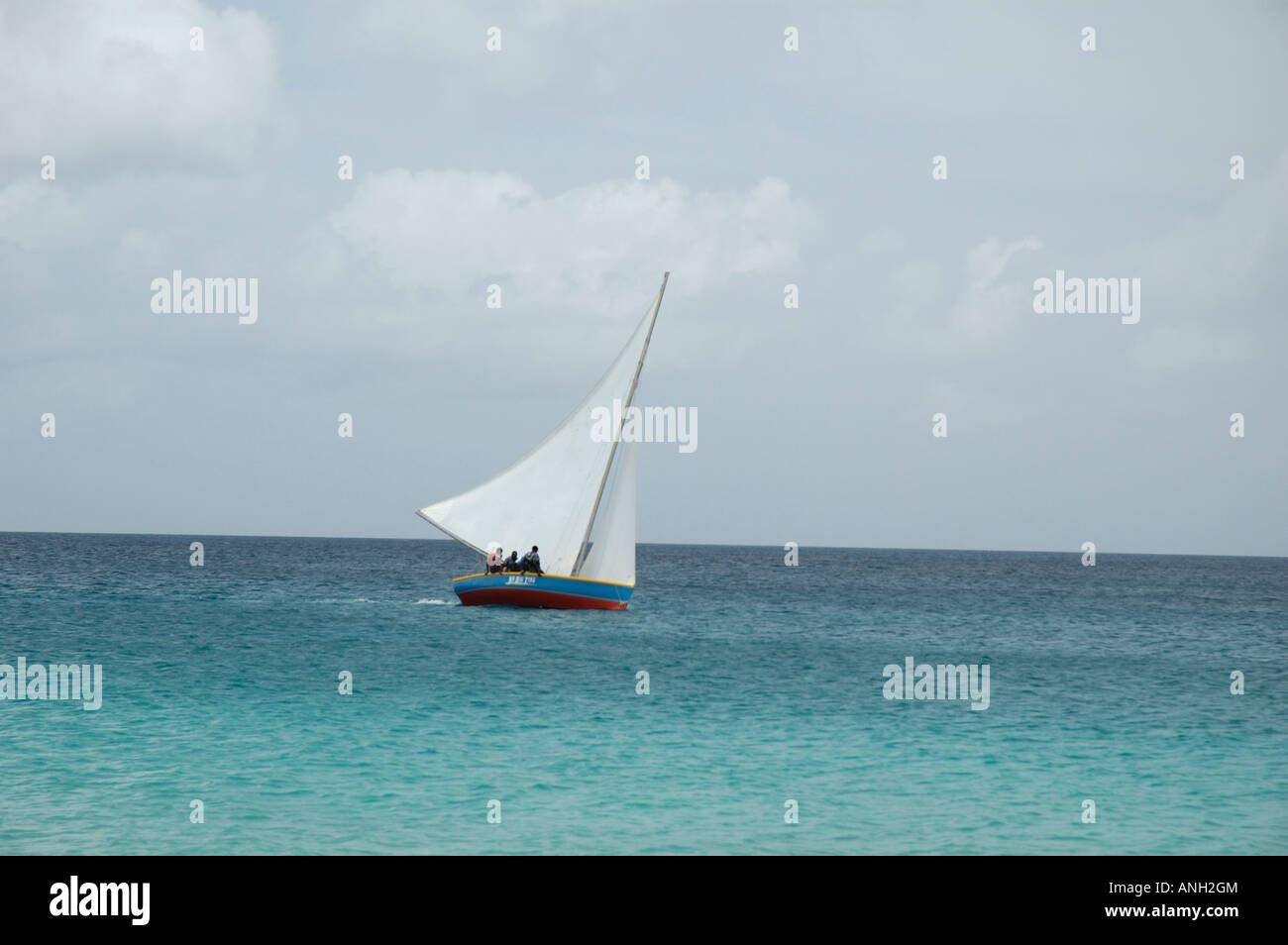 Boat racing in anguilla hi-res stock photography and images - Alamy
