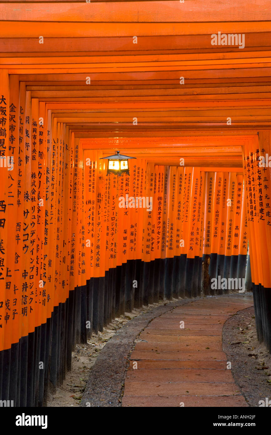 Torii gates, Fushimi Inari Taisha Shrine, Kyoto, Honshu, Japan Stock ...