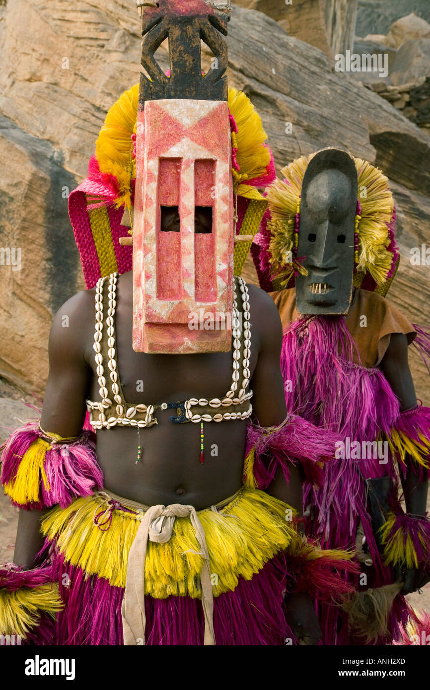 Ceremonial dogon dancers dogon country hi-res stock photography and ...