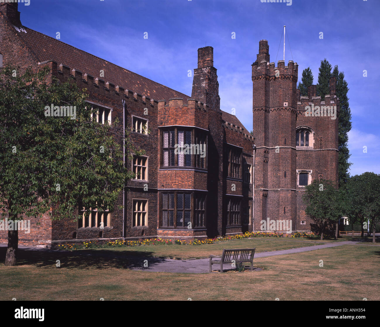 Gainsborough old hall hi-res stock photography and images - Alamy