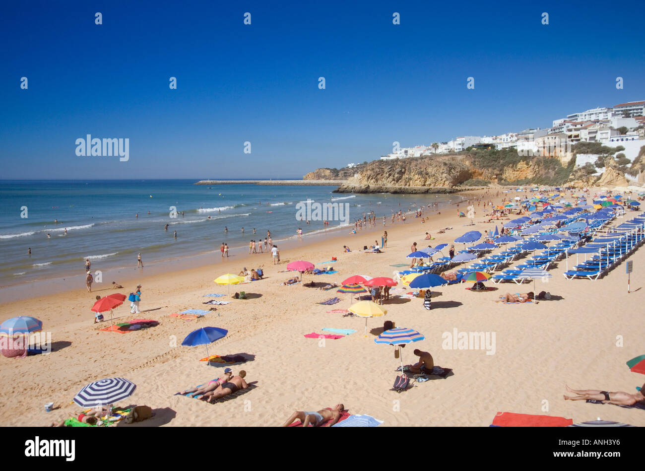 Algarve coastal towns hi-res stock photography and images - Alamy