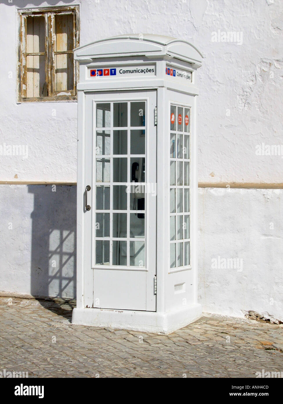 White telephone box hi-res stock photography and images - Alamy