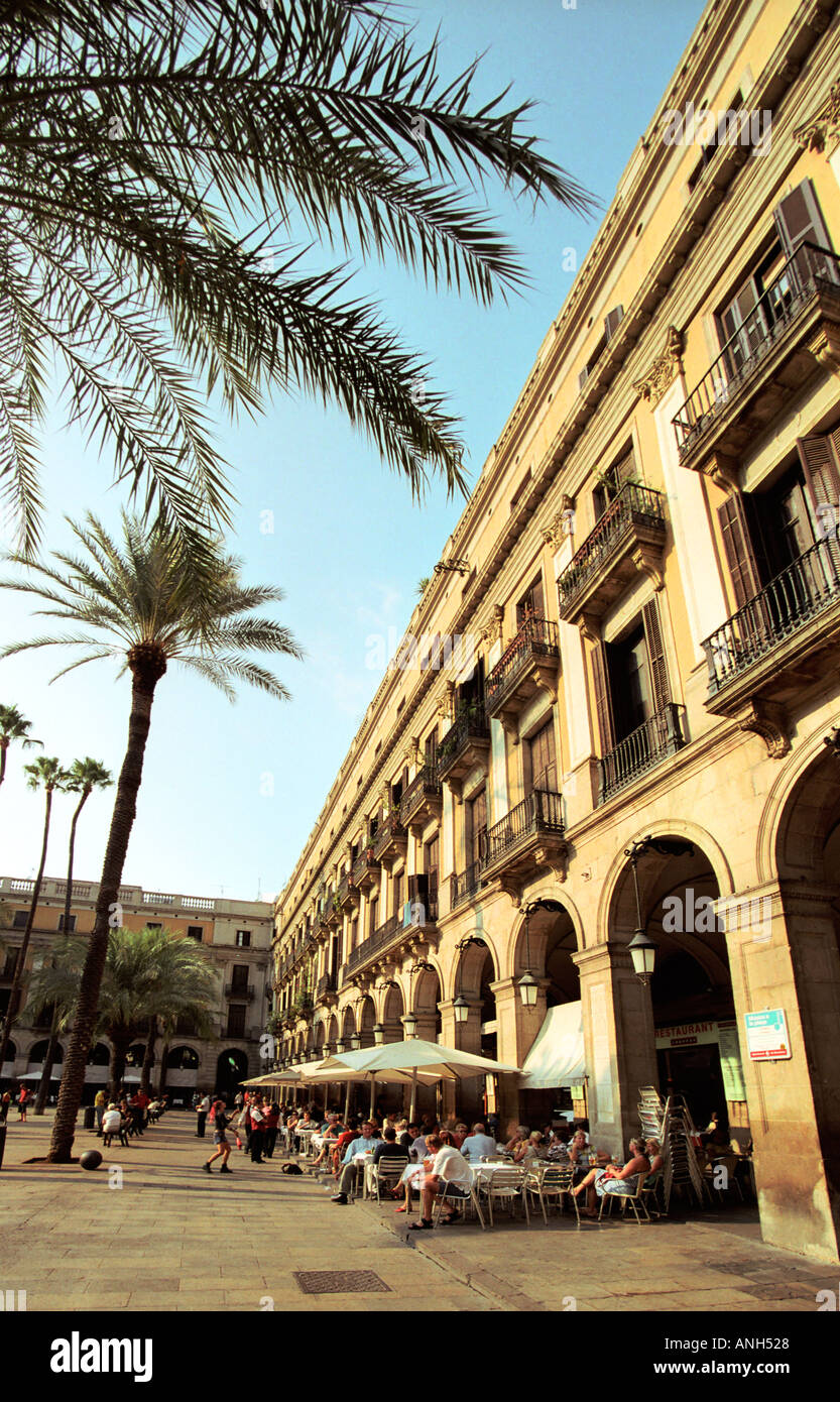 Barcelona placa real gaudi hi-res stock photography and images - Alamy
