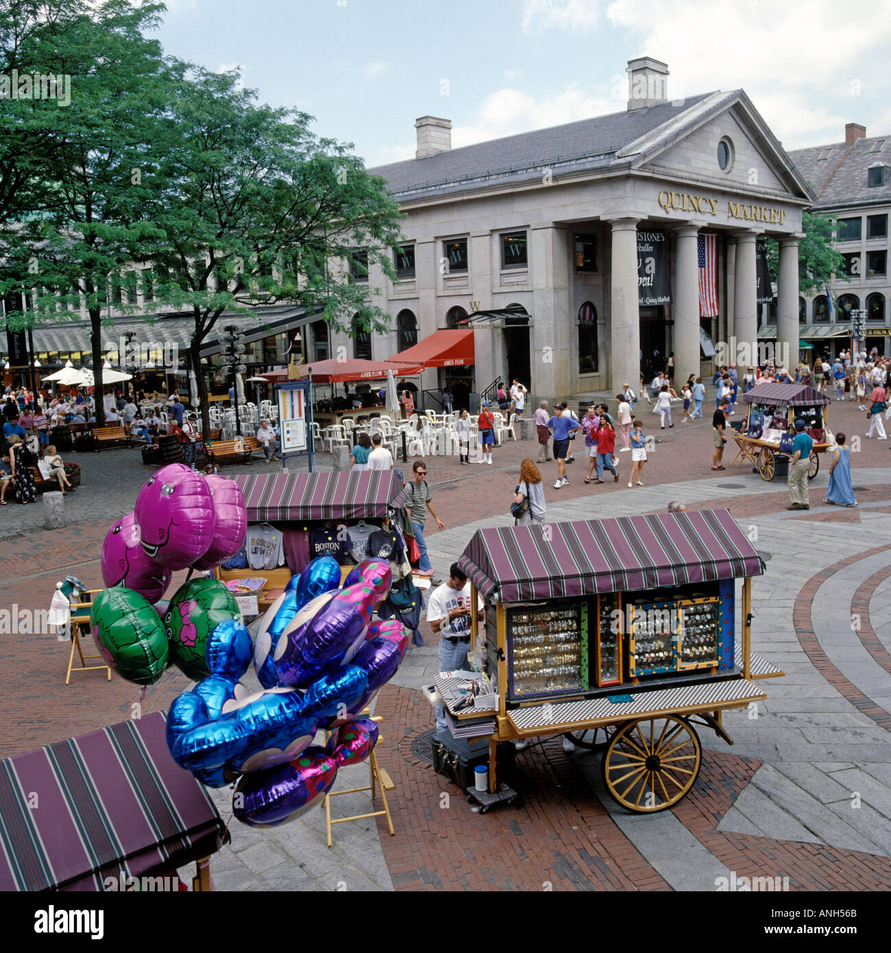 Quincy market and boston hi-res stock photography and images - Alamy