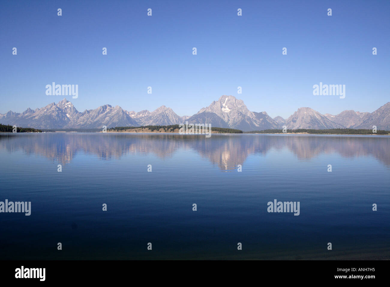 Jackson Lake and Grand Teton Mountains, Grand Tetons National Park ...