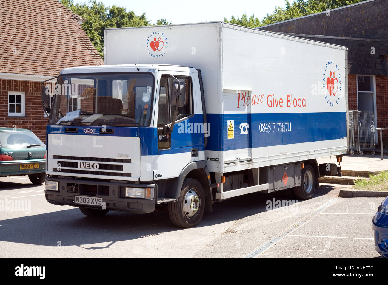 National Blood Service Donation Lorry UK Stock Photo - Alamy