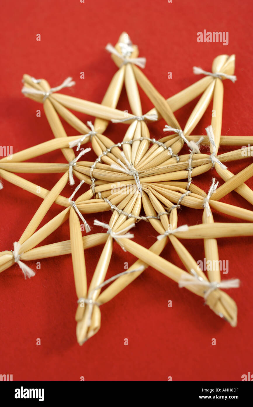 Field red christmas stars hi-res stock photography and images - Alamy
