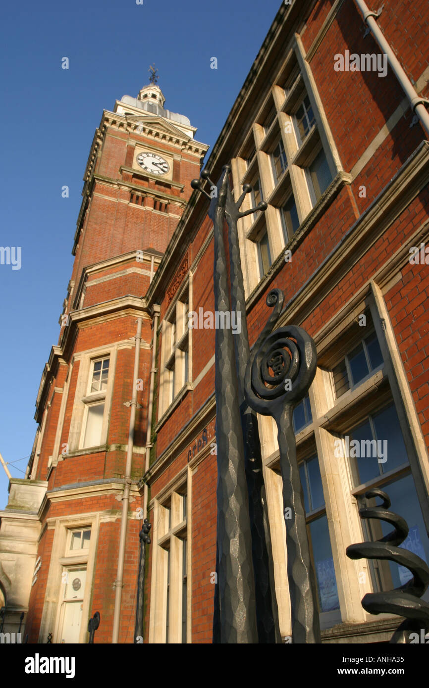 Swindon s town hall Stock Photo - Alamy
