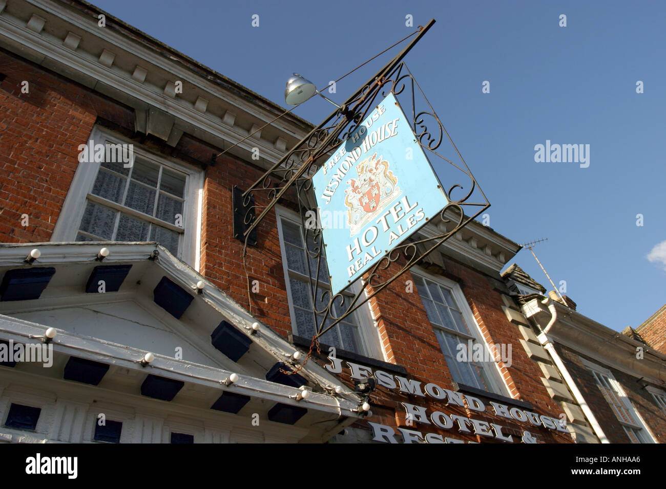 Jesmond house hi-res stock photography and images - Alamy
