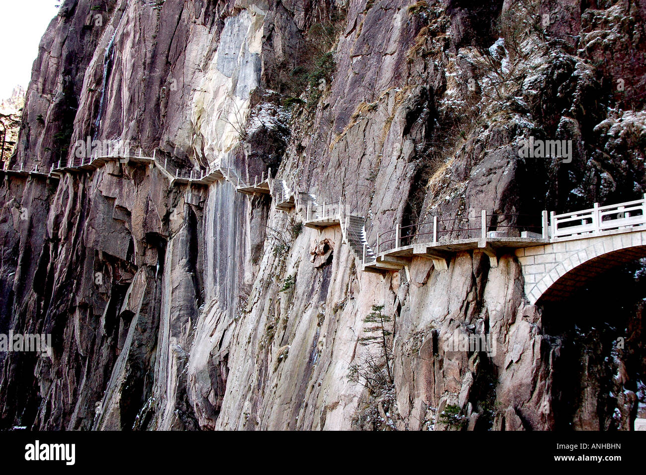 Yellow mountain hi-res stock photography and images - Alamy