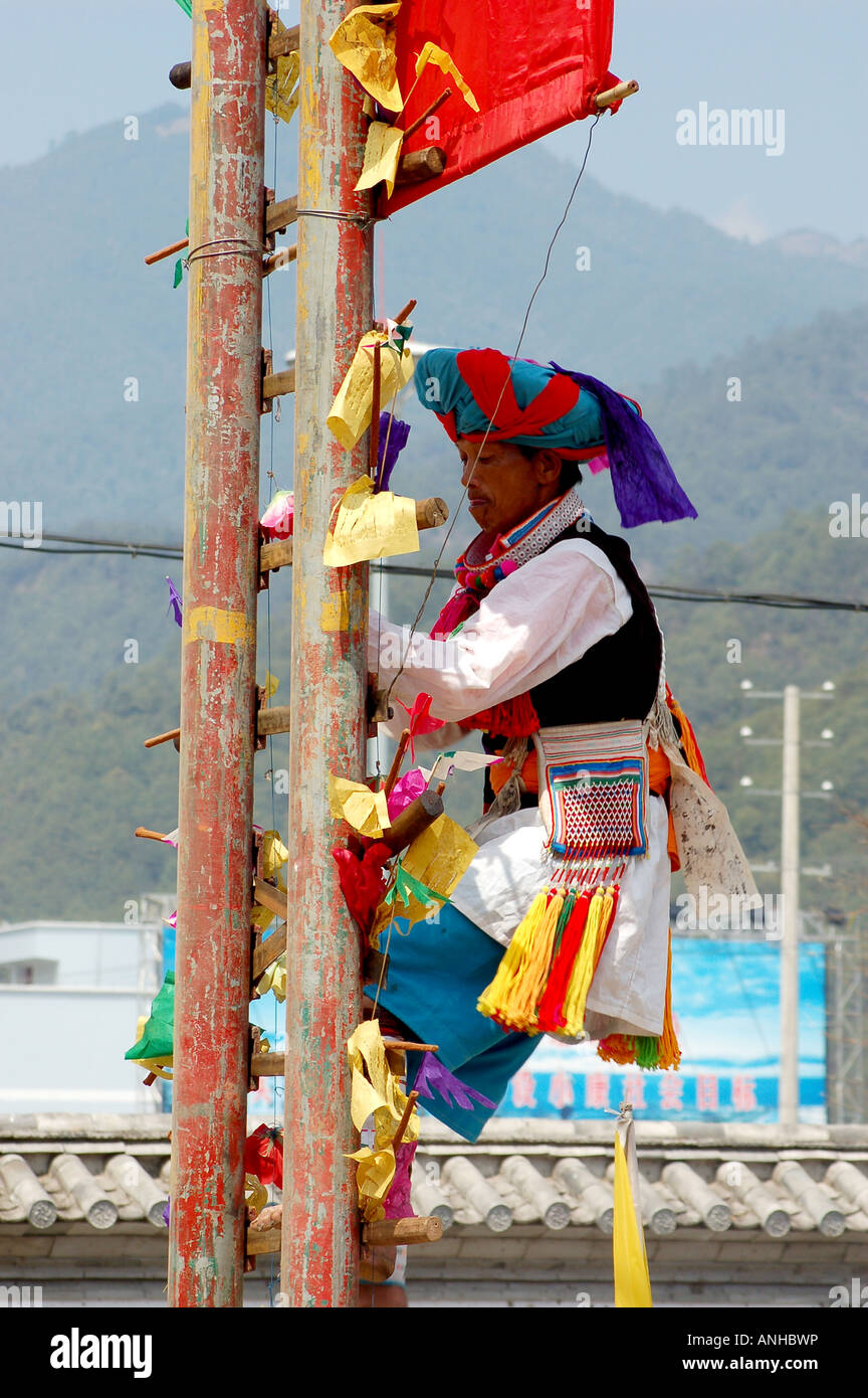 Minority costume hi-res stock photography and images - Alamy
