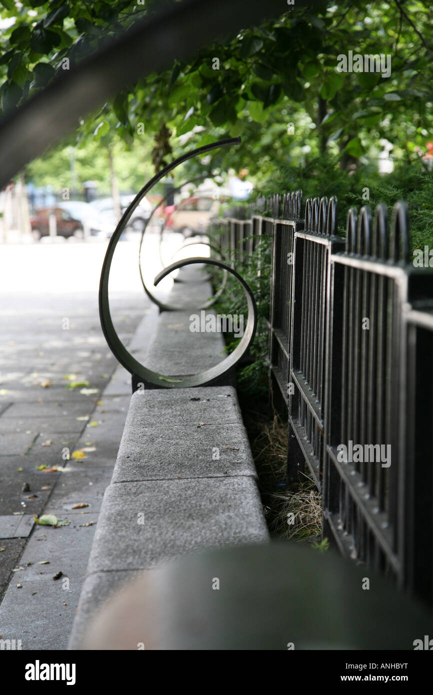 Belfast university street hi-res stock photography and images - Alamy