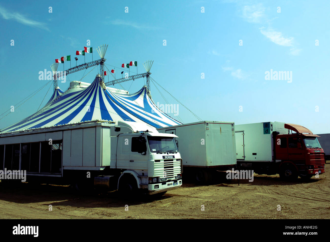 Circus Lorries Stock Photos & Circus Lorries Stock Images - Alamy