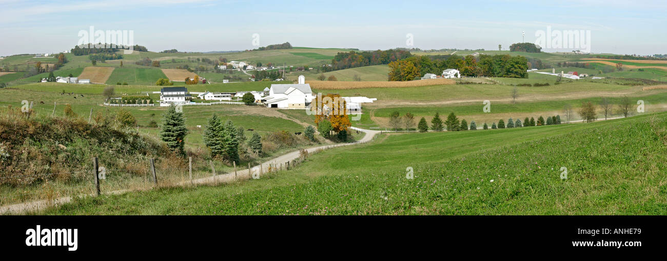 Panorama of Amish farm scene in the Millersburg and Sugarcreek area of ...
