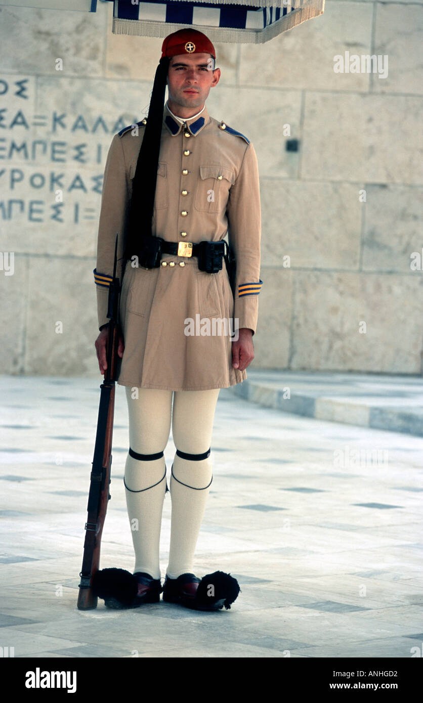 Greek soldier in traditional dress outside the Tomb of the Unknown ...