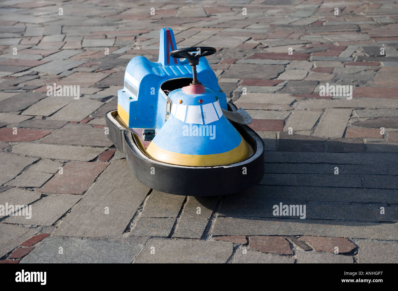 Dodgem car isolated hi-res stock photography and images - Alamy