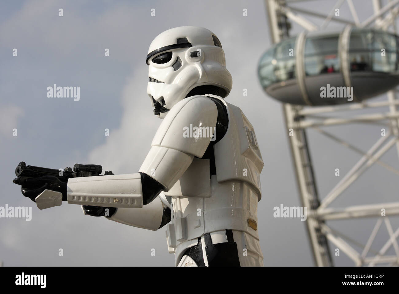 Imperial stormtroopers hi-res stock photography and images - Alamy