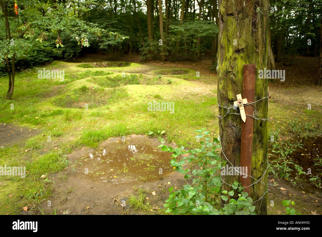 Shell holes trenches landscape ww1 hi-res stock photography and images ...