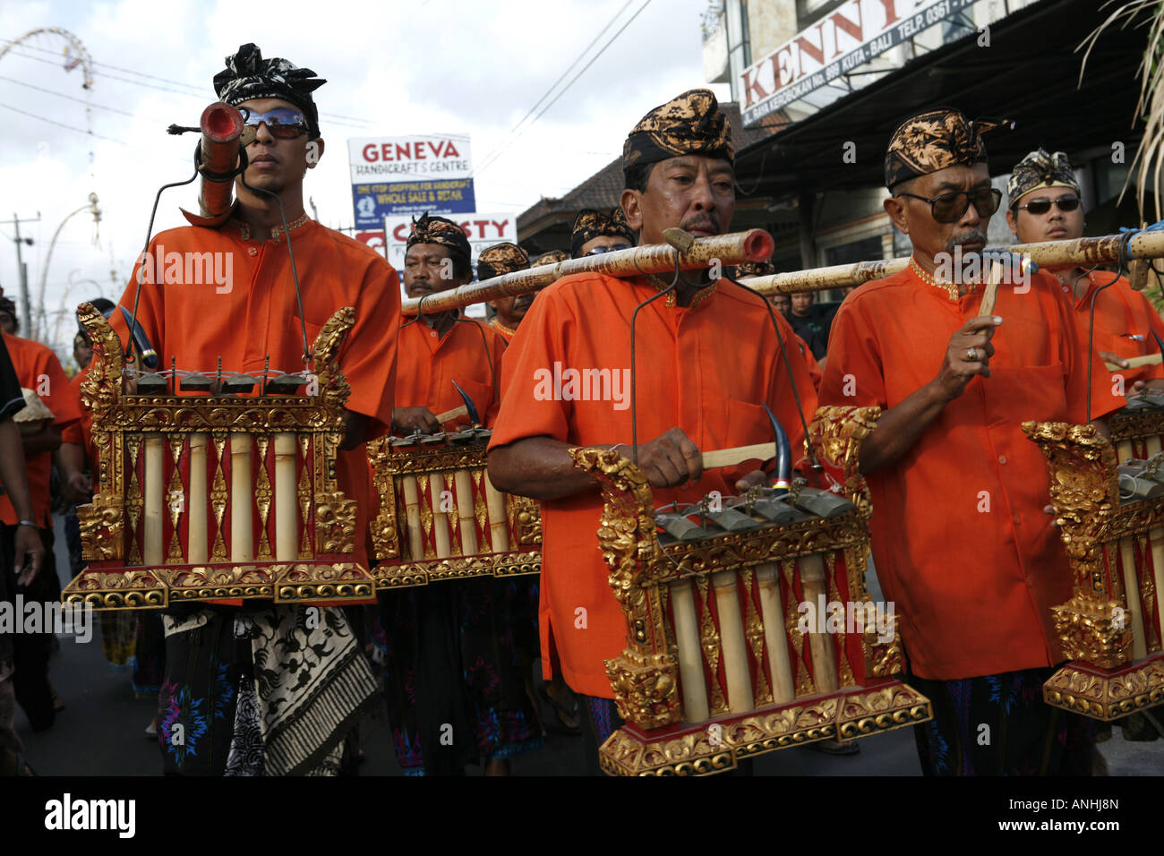 bali, traditional funeral procession Stock Photo - Alamy