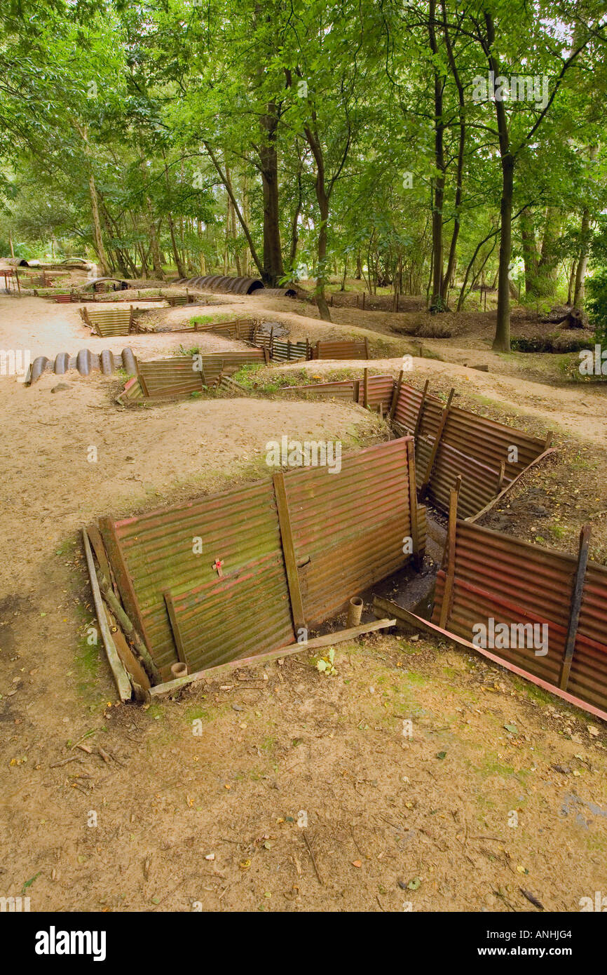 Trench warfare ww1 hi-res stock photography and images - Alamy