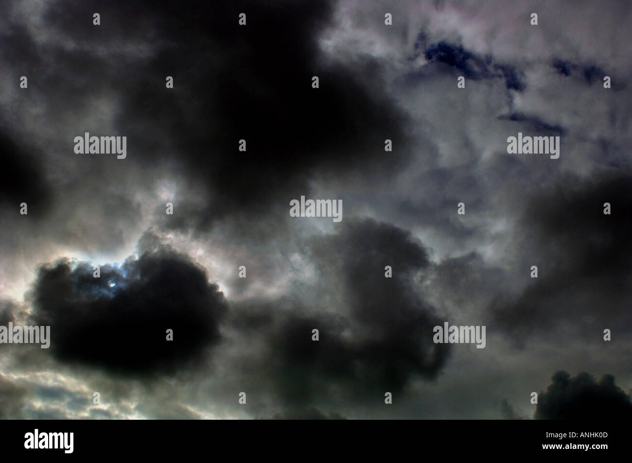 Natural storm clouds hi-res stock photography and images - Alamy