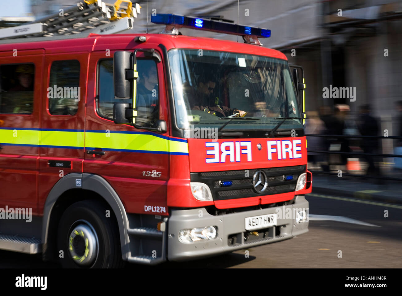 Emergency rush speed vehicle tender hi-res stock photography and images ...